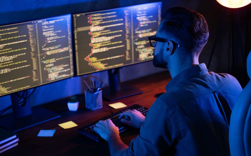 ¿Qué es la seguridad informática y qué riesgos puede evitar? | Blog UMAD - Blog